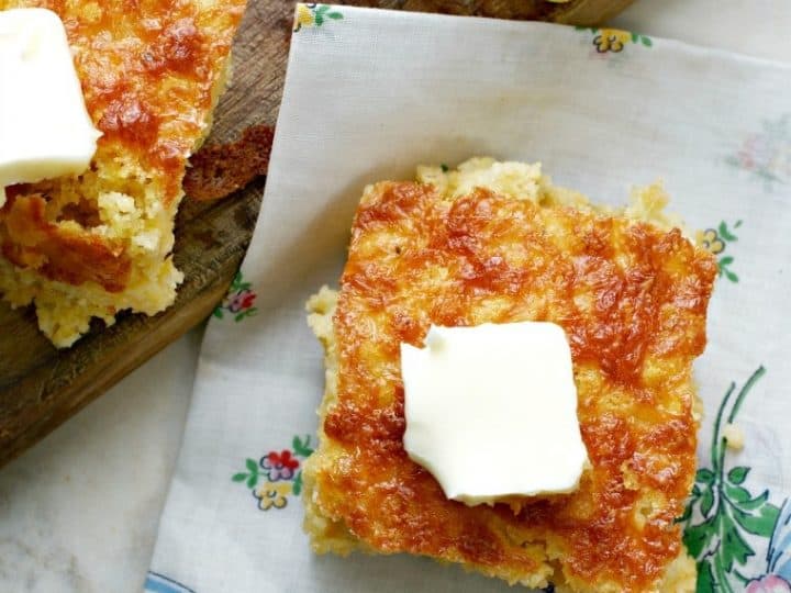 Southern Cornbread • Loaves and Dishes