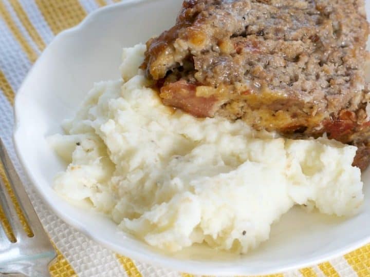 CANNED MASHED POTATOES • Loaves and Dishes