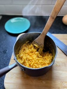 How to Make Kraft Mac and Cheese Better (Easy Hacks) • Loaves and Dishes