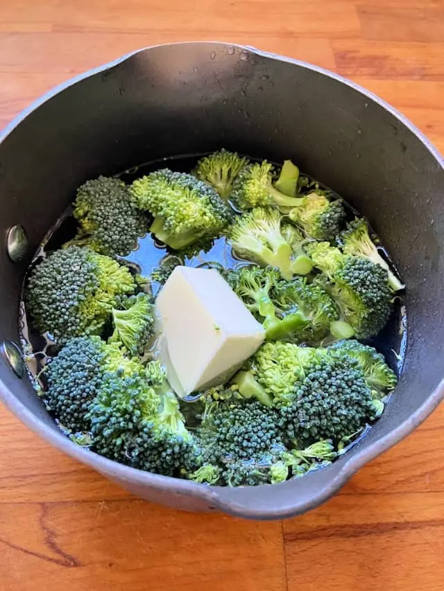 15 Minute Dish • How To Season Broccoli • Loaves and Dishes