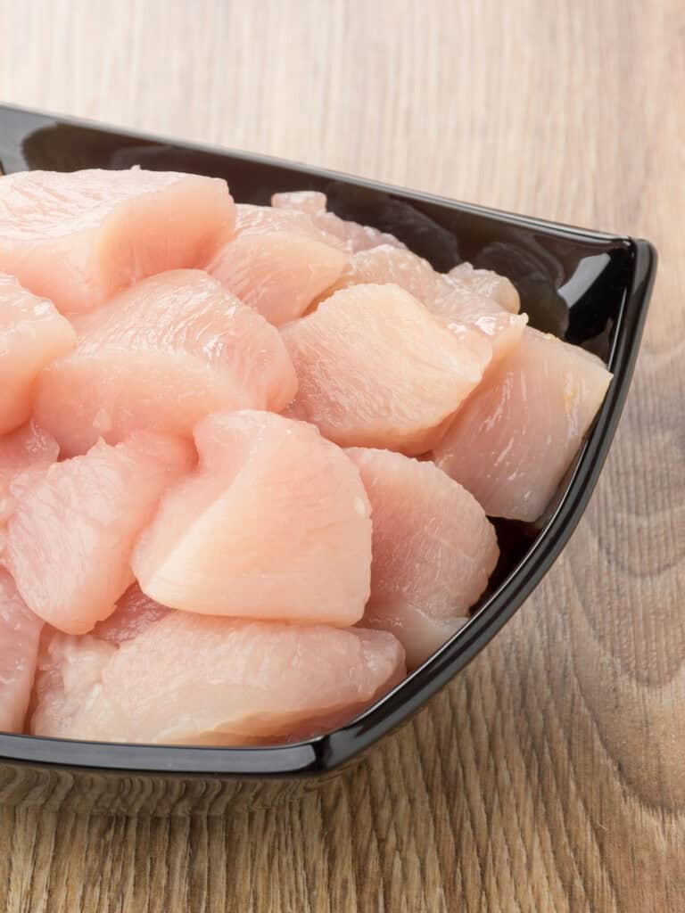 How Long to Cook Diced Chicken In a Pan Recipe (Easy) • Loaves and Dishes