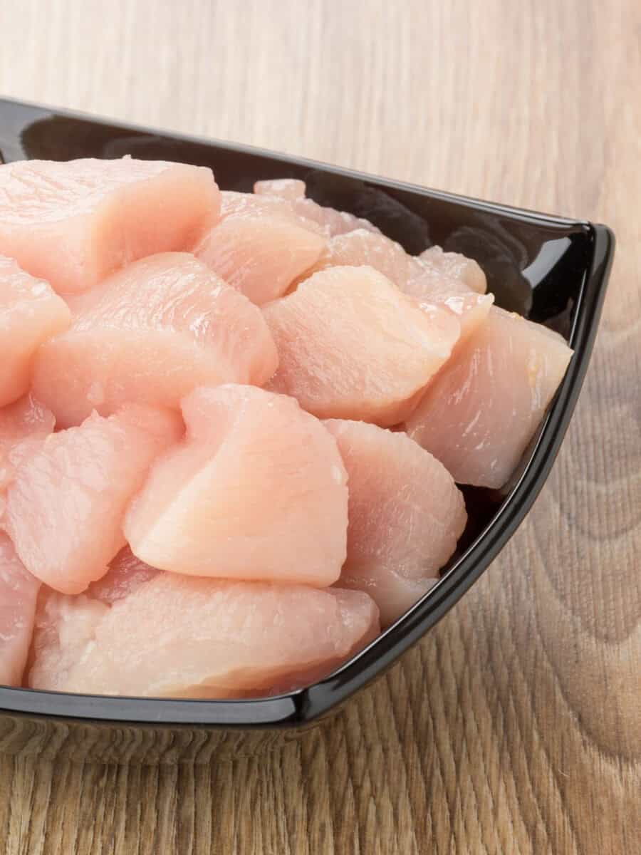 How Long to Cook Diced Chicken In a Pan Recipe (Easy) • Loaves and Dishes